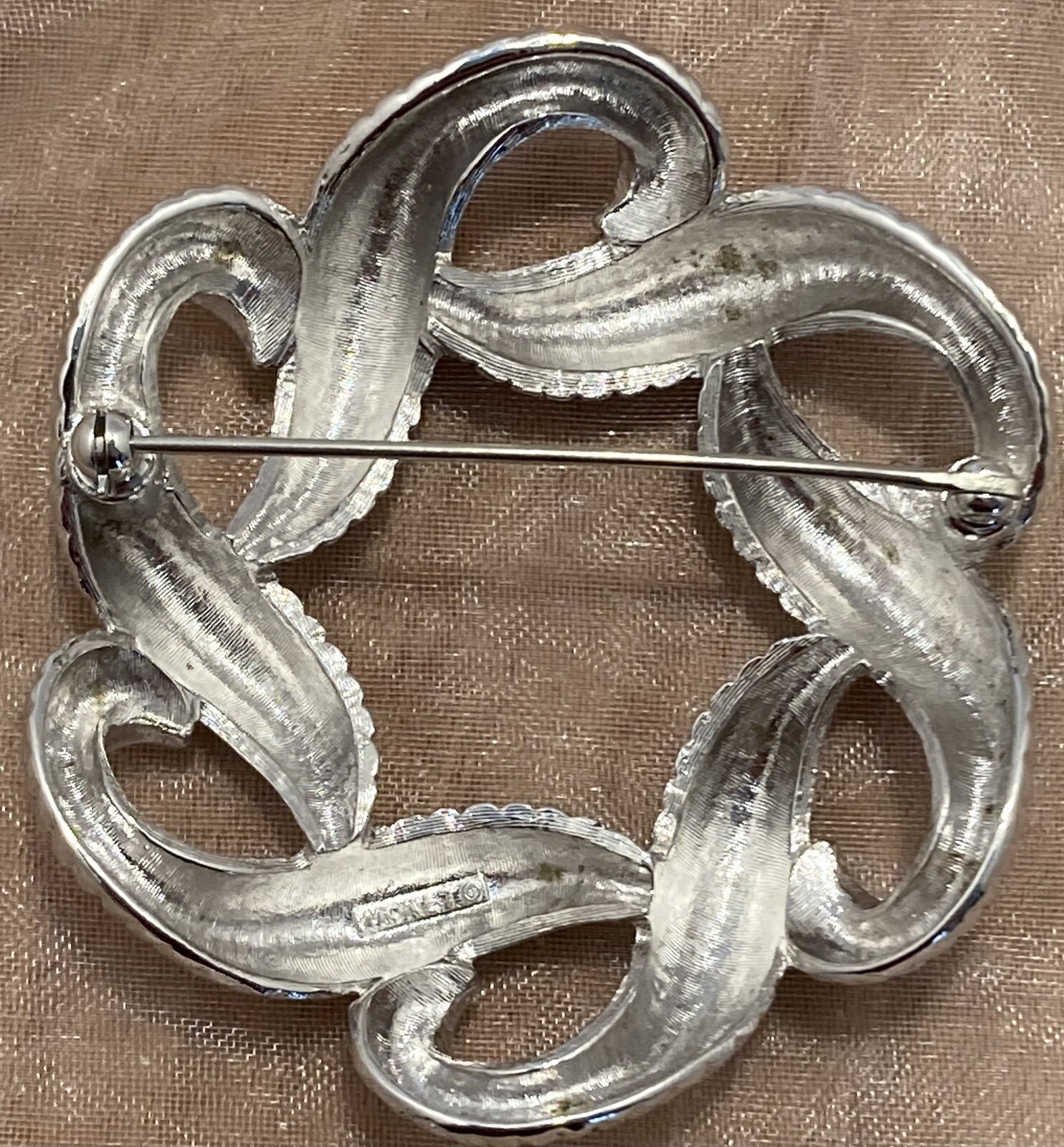 Vintage Monet Interlocking Circular Brooch Signed - Gem