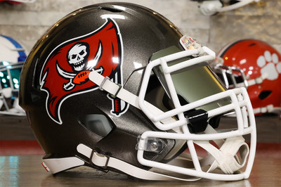 Tampa Bay Buccaneers Riddell Speed Display Helmet - GG Edition | eBay