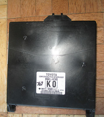 2010 2011 TOYOTA PRIUS Computer, Multiplex NETWORK Body 89221-47120 OEM ...