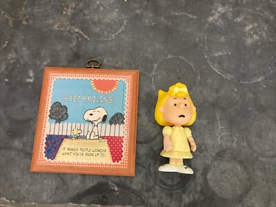 Snoopy Hallmark Keep Smiling Plaque Vintage + Sally Figure | eBay