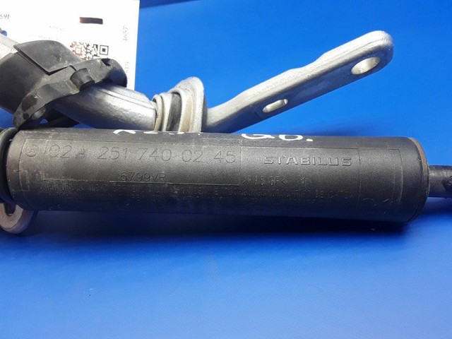 MERCEDES R320 CDI W251 2007 RHD Rear Tailgate Gas Strut Spring Right ...