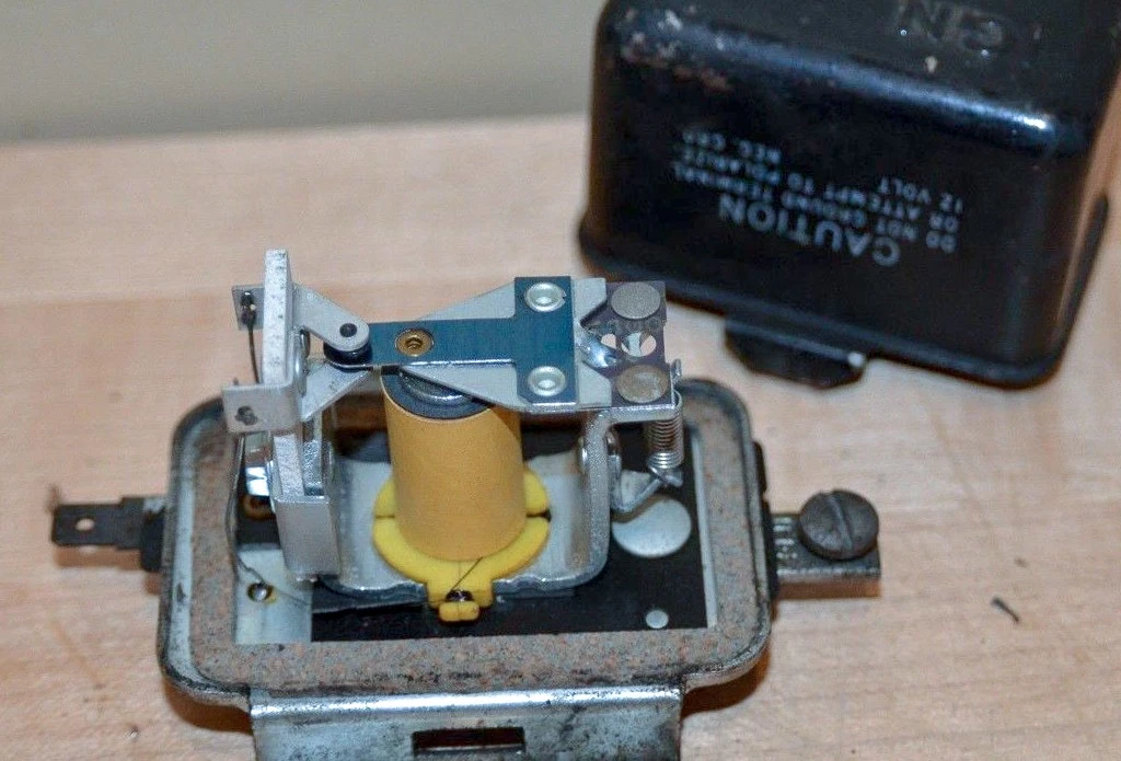 How Automotive Voltage Regulators Work