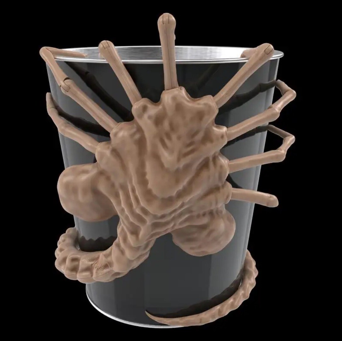 Alien Romulus Facehugger AMC Exclusive | Grelly USA
