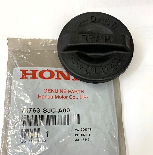 2017-2021 Honda Ridgeline Bed Trunk Drain Plug | 74763-SJC-A00 ...