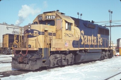 ATSF 3829 GP-50 (SANTA FE) --- Original Slide T11-16 | eBay