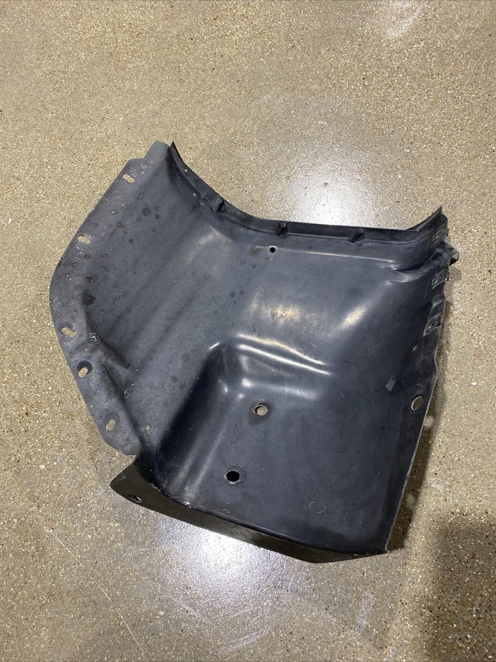 C4 Corvette Front Wheelhouse Inner Fender Passenger Right Rear Section ...