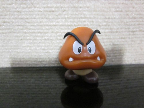 Super Mario Goomba GUMBA Jakks Pacific 2" Inch Figure World of Nintendo ...