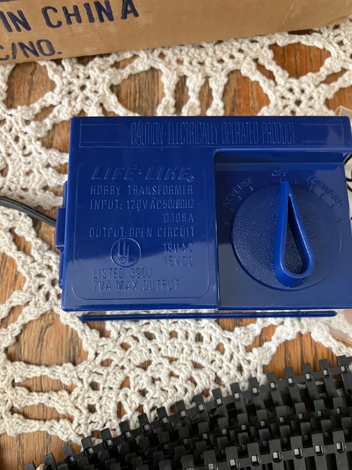 NOS VTG Life Like Train Set with Transformer HO Scale Locomotive 3 ...