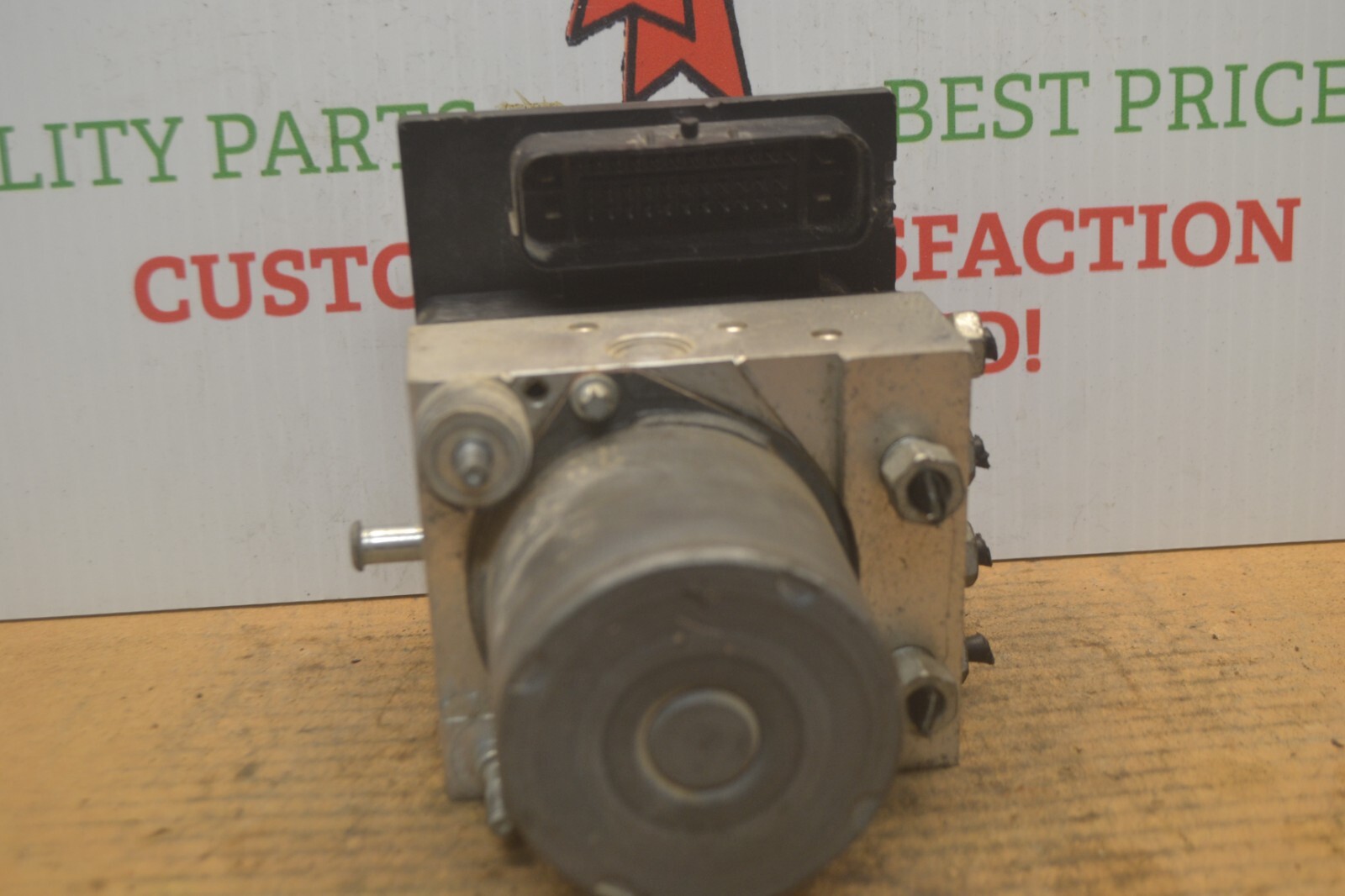 2012 - 2017 GMC Acadia Anti Lock Brake Pump Abs Control Module *Match ...