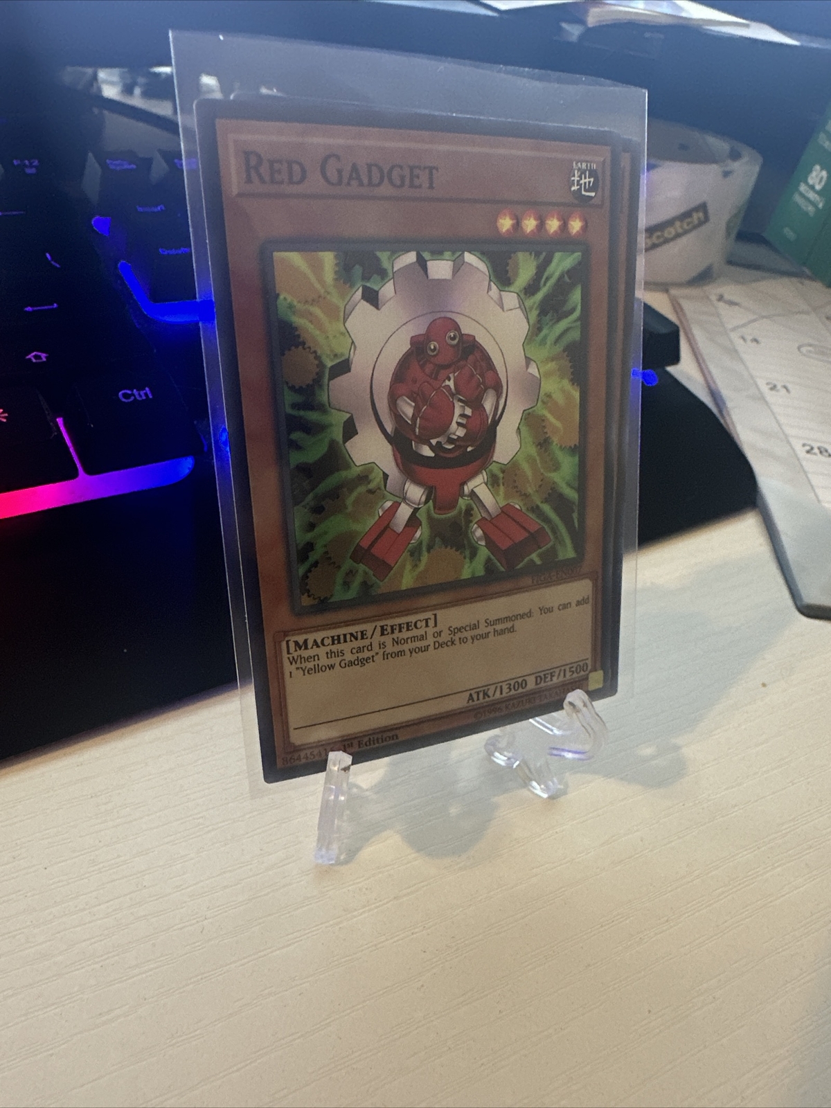 Yu-Gi-Oh Red Gadget - FIGA-EN007 - 1st Ed - Super Rare - NM - Fist of ...