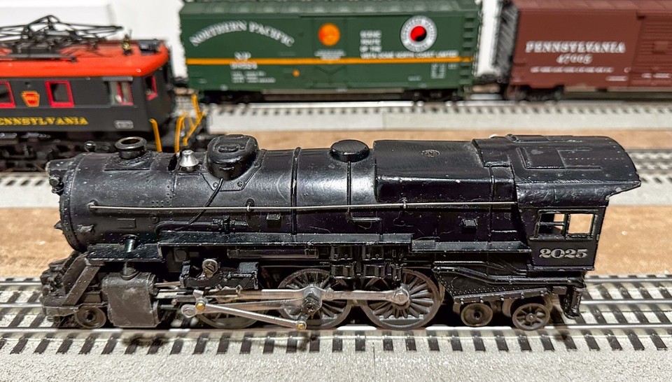 Lionel Postwar 2025 Steam Engine | eBay