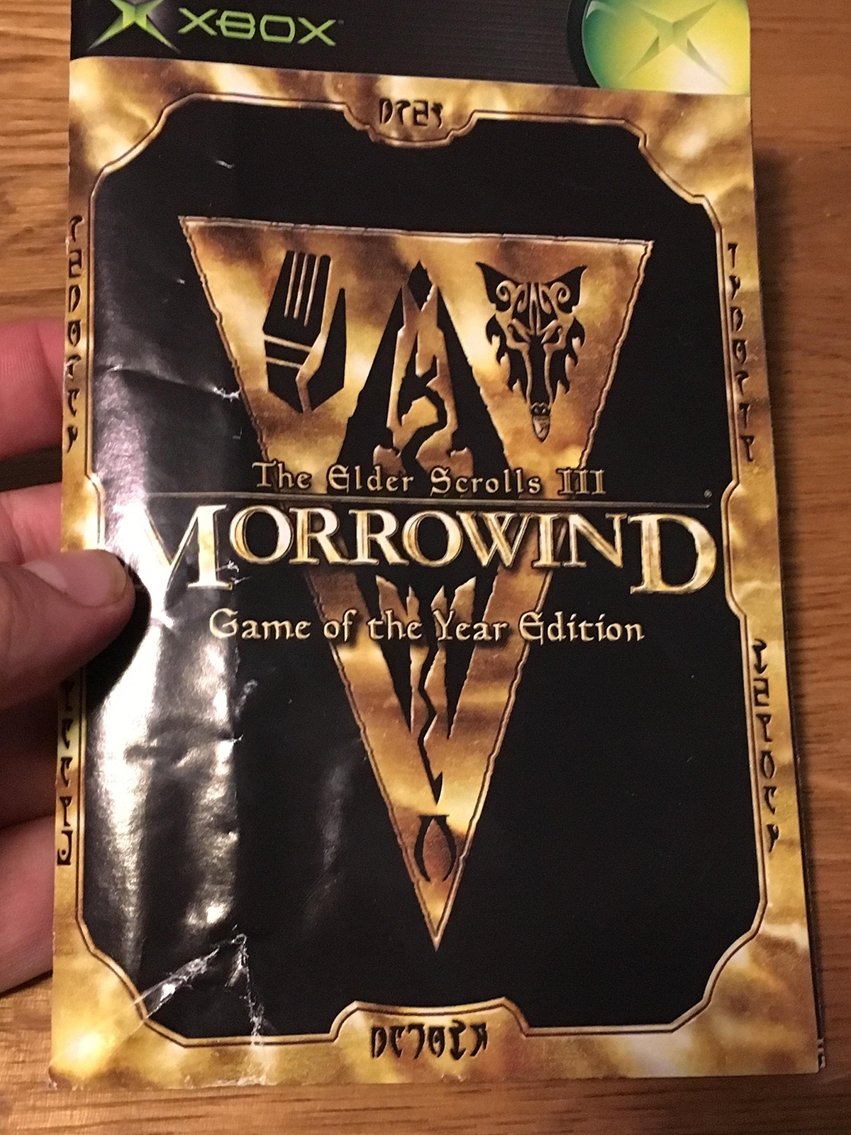 The Elder Scrolls III: Morrowind (Game of the Year Edition) [video game ...