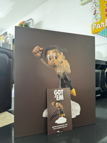 Astro Scott Canvas Don #490 (RARE GIVEAWAY EDITION) Travis Scott Vinyl Figure | eBay