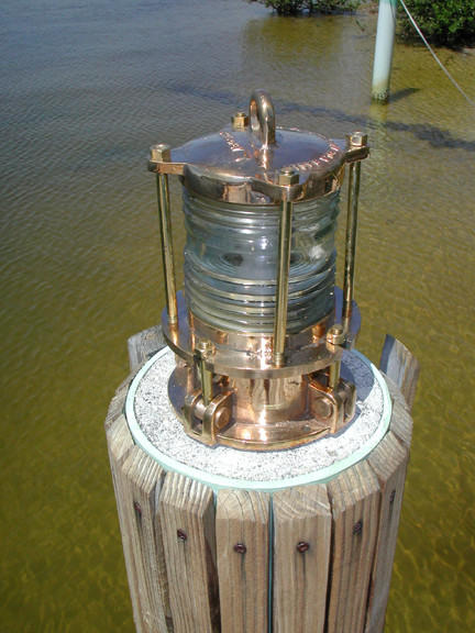 Nautical Bronze Piling post Nautical Dock Light - marine ship dock ...