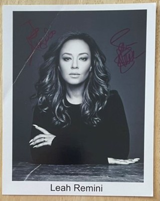 LEAH REMINI, 100% AUTHENTIC AUTOGRAPHED 8" x 10" PHOTO, BEAUTIFUL ! | eBay