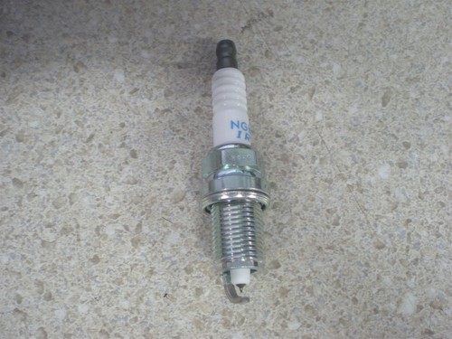 NOS NGK Laser Iridium Spark Plug 4095 IZFR6F11 | eBay