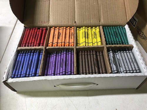 Crayons Made With Soy, 100 Each Of 8 Colors, 800/carton Box Not Perfect ...