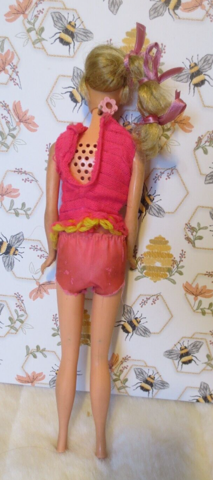 Gorgeous Blonde Vintage Talking Barbie Doll # 1115 Original Swimsuit ...
