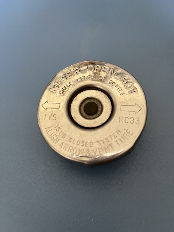 Stant 10230 Radiator Cap Natural | Aftermarket