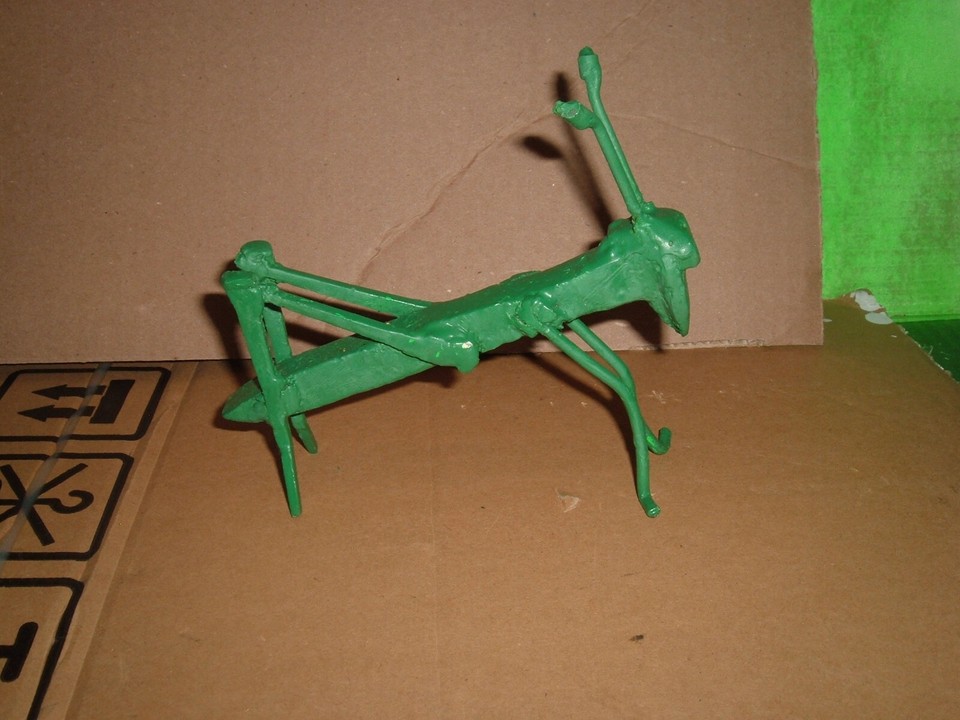 gift idea welded metal art grasshopper yard scrap metal bug insect ...