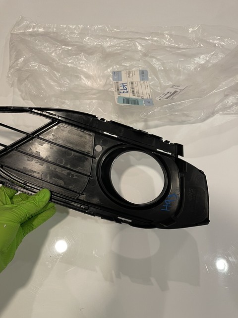Genuine OEM Fog Light Trim for BMW 51117432616 for sale online | eBay