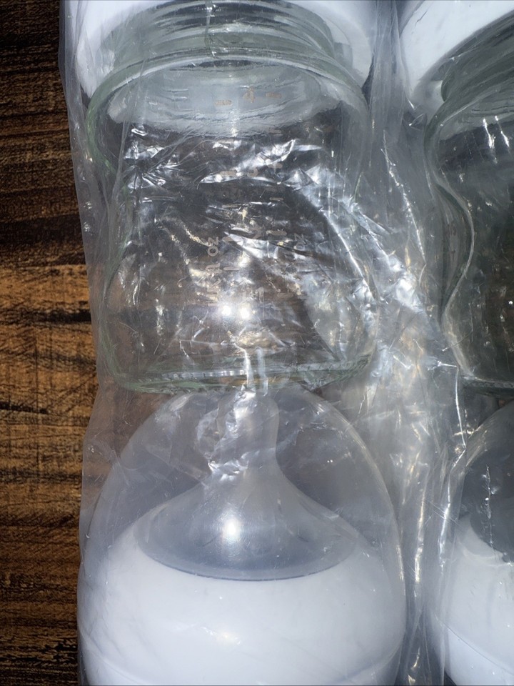 4 Philips Avent Natural Response Glass Baby Bottles 8oz Each And One ...