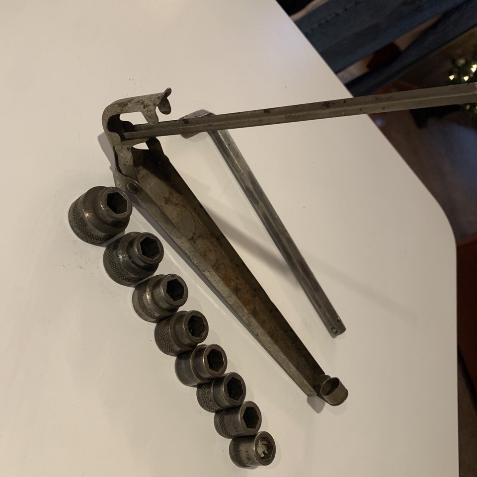 Vintage 10 Piece Indestro Socket Wrench Set Allan Drive Chicago USA ...