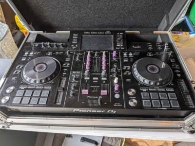 Pioneer DJ XDJ-RX2 w/ Harmony Hard Travel Case Used - Black, Fully ...
