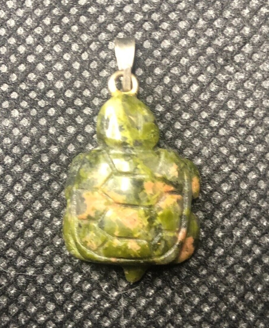 VTG Natural Nephrite Jade Turtle Pendant Charm Hand C… - Gem