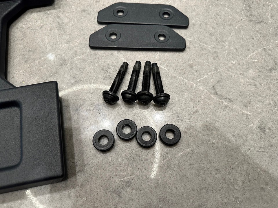 2018-2024 Jeep JL Wrangler Rubicon Mopar Tailgate Spare Tire ...