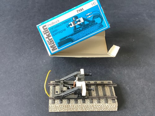 Märklin 7191 HO/AC M-Gleis Prellbock mit Beleuchtung 1 Stück (CW19-2S2 ...
