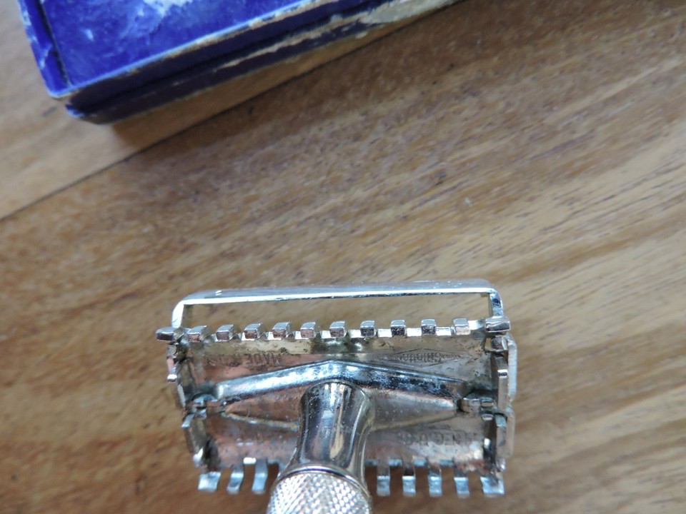 ANTIQUE GILLETTE SENATOR SAFETY RAZORS DETAILS OF USED | eBay