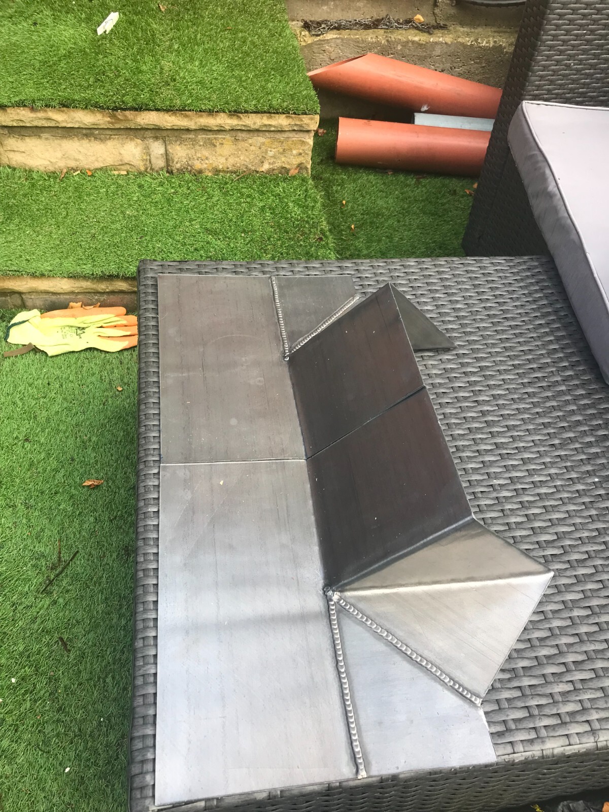 (Lead work) Lead corners for dormers or chimneys 150mm x 150mm any ...
