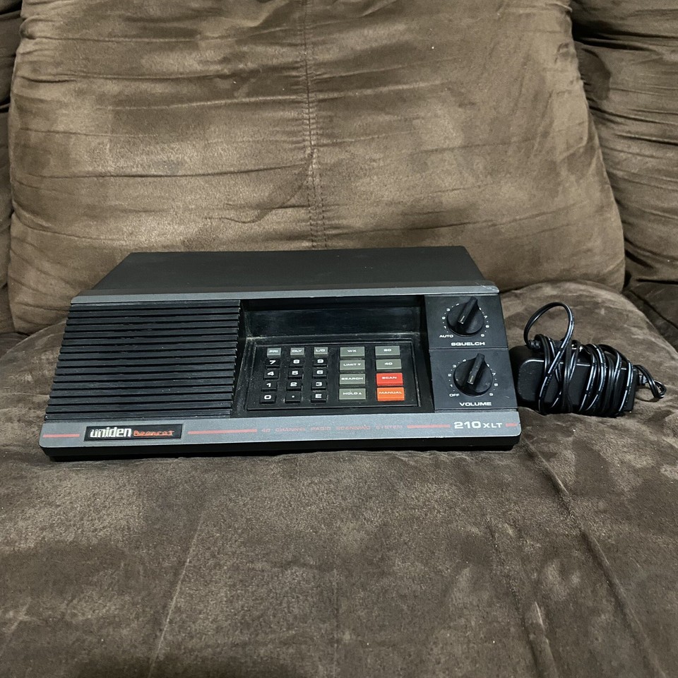 Uniden Bearcat 210XLT - 40 Channel Radio Scanning System NO Antenna Or ...