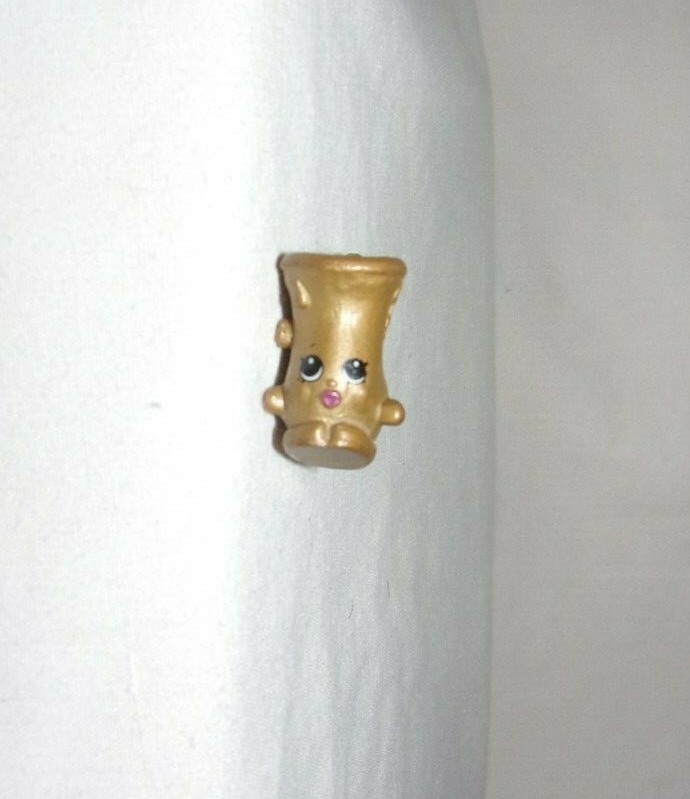 S Hopkins Characters Single