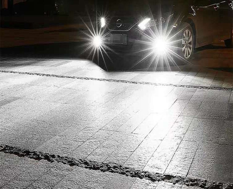 1-Inch White/Yellow Dual Color 20W Mini LED Projector Lens Driving Fog ...