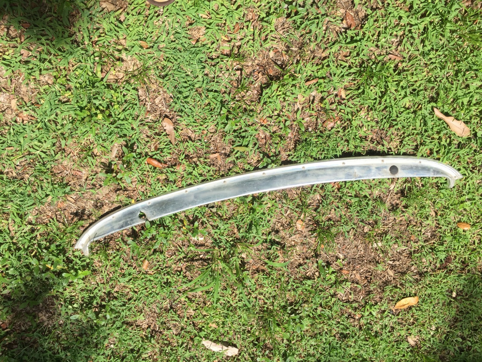 Triumph Spitfire Windshield Aluminum Capping | 808231 | Genuine OEM ...