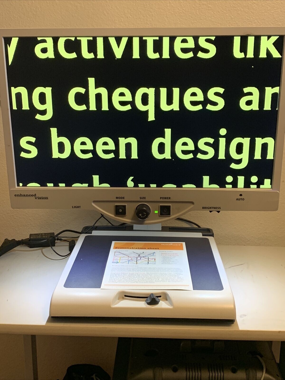 Enhanced Vision Merlin Ultra 22" LCD Flex Arm Low Vision Video ...