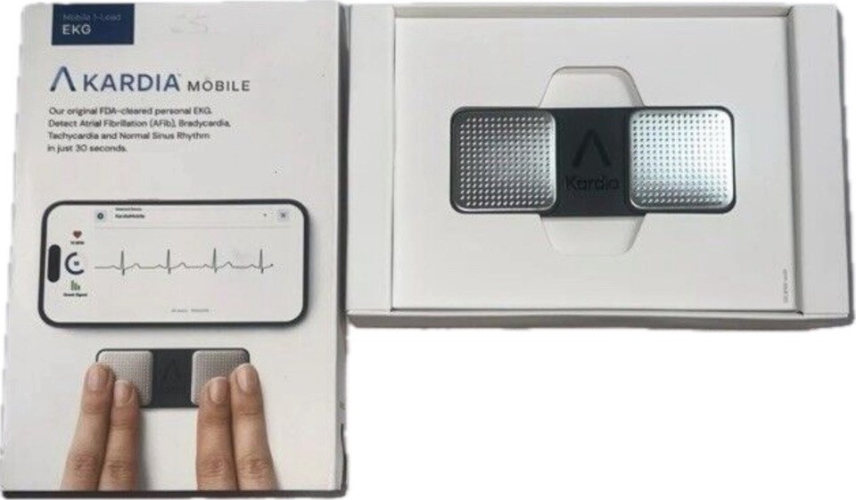 AliveCor KardiaMobile Personal EKG Monitor - AC-009-UA-C (Black ...