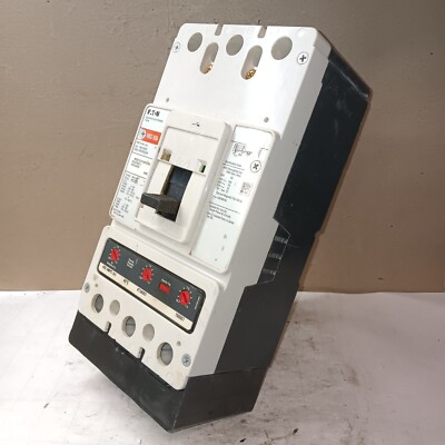 Circuit Breakers - 600 Amp Trip