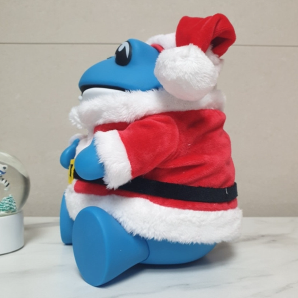 Hite Jinro Frog Santa Toad Figure Blue Hot Korean Soju Brand in ...