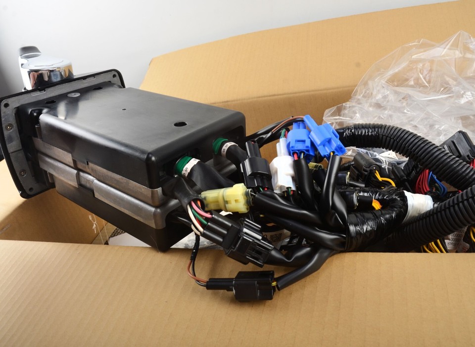 NEW Yamaha Triple Engine Electronic Control 6X6-F Fly by Wire Binnacle ...