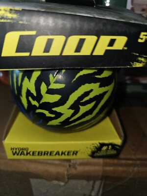 New COOP HYDRO-Wake Breaker Ball Beach Pool Water Bounces & Skips on ...