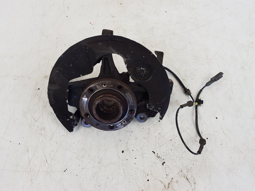 2016 CITROEN C4 GRAND PICASSO VTR HUB FRONT PASSENGER SIDE LEFT 1.6 ...