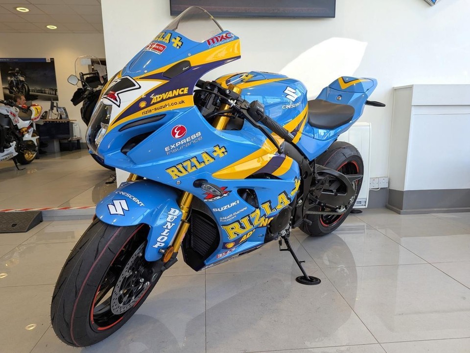 GSXR-1000R - RIZLA JR TRIBUTE - FANTASTIC LOOKING SPORTS BIKE | eBay UK