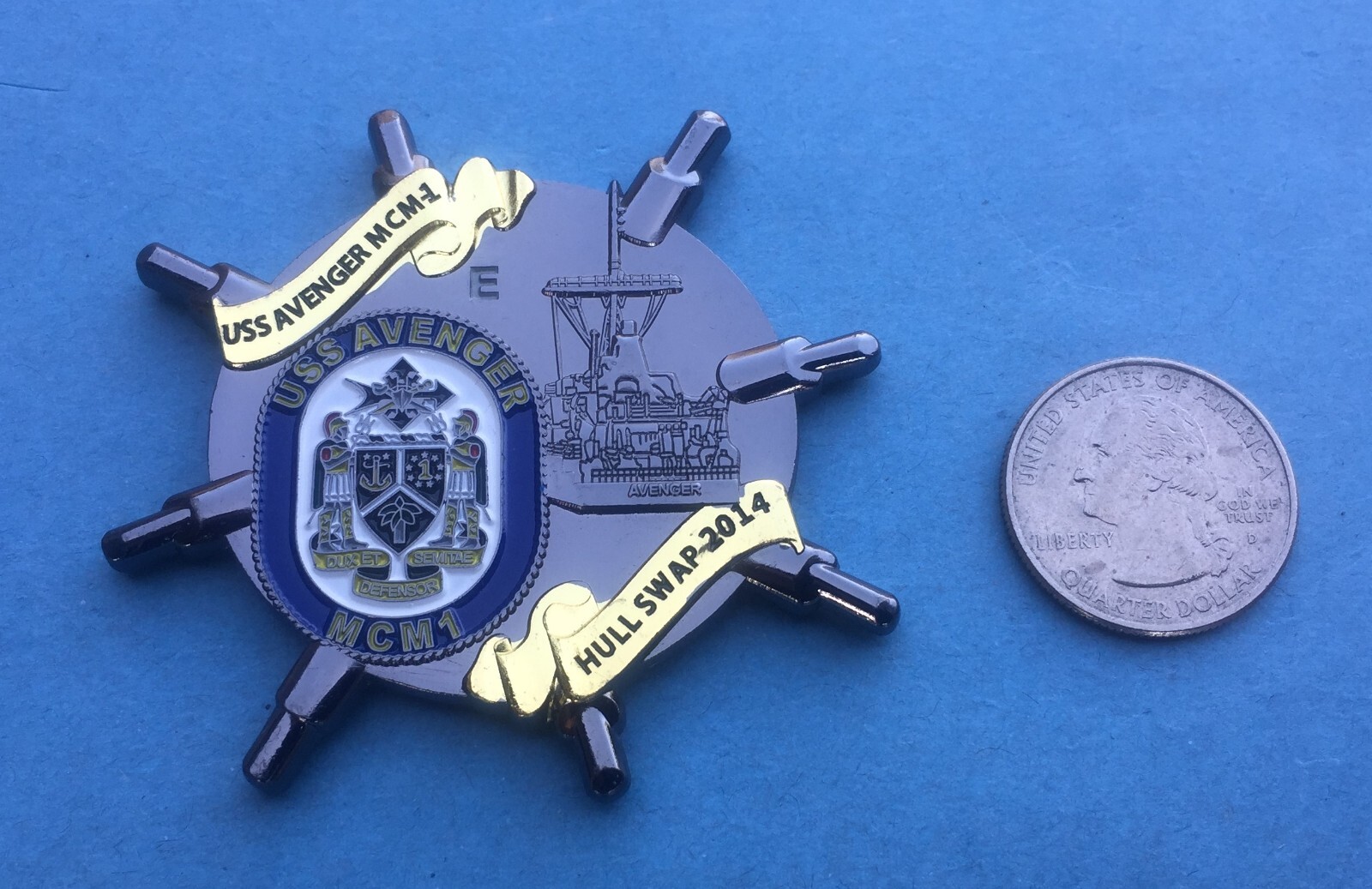 US NAVY CHALLENGE COIN - USS AVENGER (MCM-1) USS PIONEER (MCM-9) 2014 ...