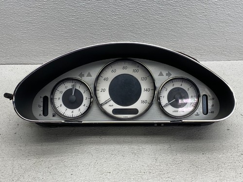 2009-2011 MERCEDES CLS550 CLS 550 SPEEDOMETER INSTRUMENT CLUSTER OEM ...