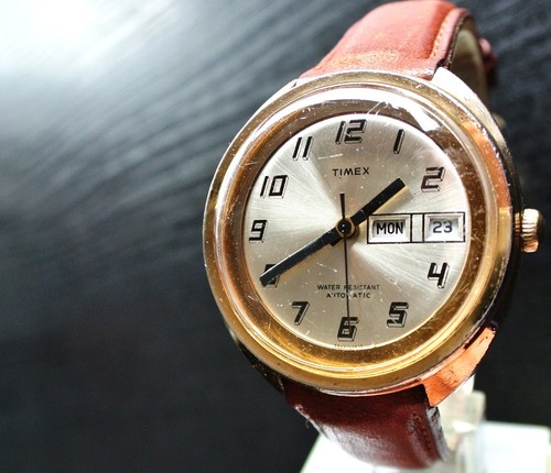 VINTAGE TIMEX 1975 DAY DATE AUTOMATIC MECHANICAL SELF-WINDING MEN'S ...
