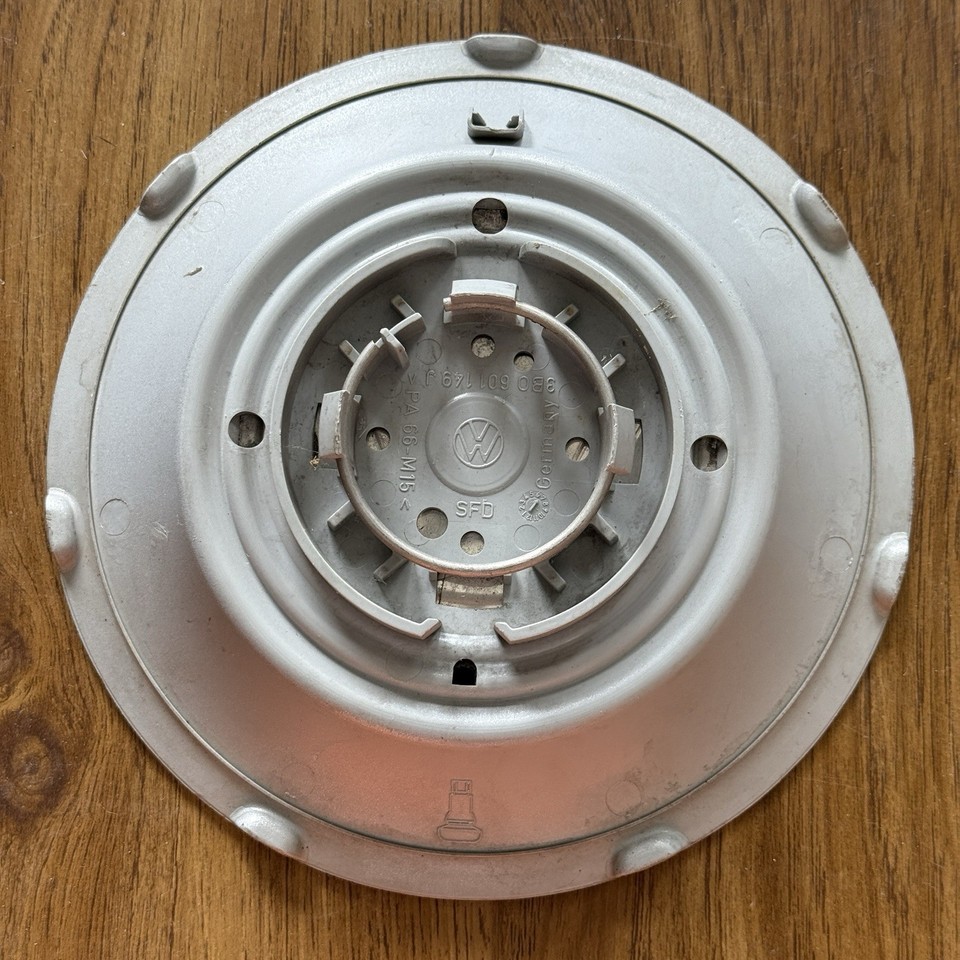 2003 -2005 Volkswagen Passat Wagon Bistar Wheel Center Cap 3B0601149J ...
