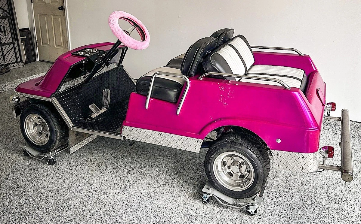 Harley-Davidson Golf Cart Epitomizes ’70s Kitsch